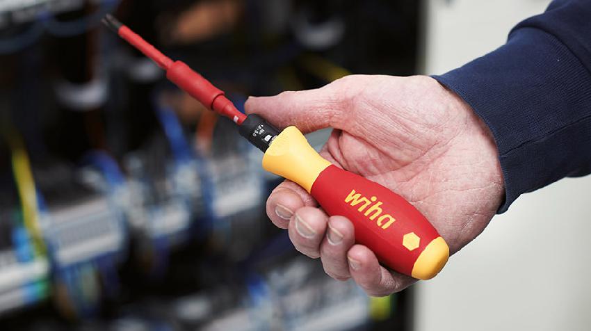 Reviews for Wiha VDE Torque Screwdriver Set 11 Pieces - Tool Talk